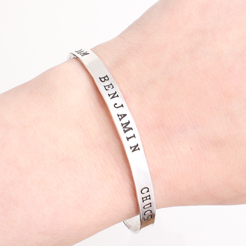 Personalized Family Bracelets with Names - Silver | Nelle & Lizzy
