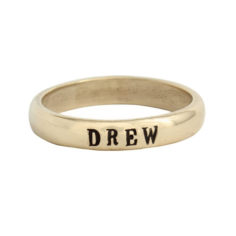 Custom 14 Karat Gold Band Name Ring | Nelle & Lizzy